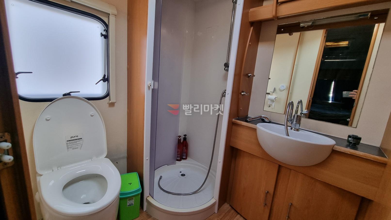 캠핑카 경기 포천시 정박형 카라반 매물 상세 페이지 세상의 모든 중고캠핑카 카라반 모터홈 캠핑트레일러 직거래 플랫폼